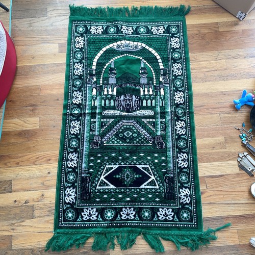 Muslim Prayer Mat, Islamic Prayer Rug Turkish Prayer rug Lotus Green 48 ...