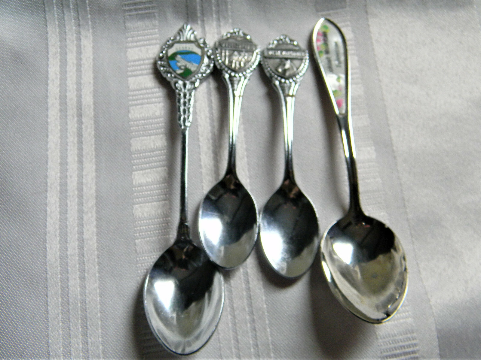 h624 Set of 4 Collectible Spoons Ozarks West Virginia Virginia Lookout ...