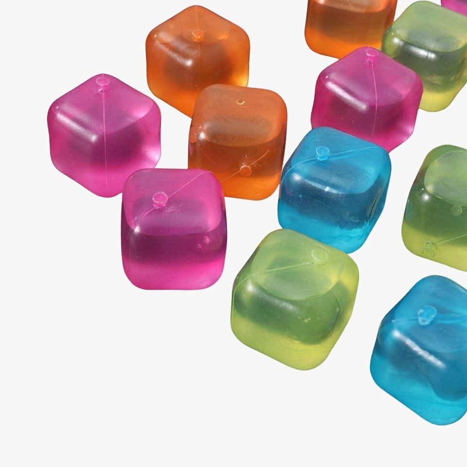 36 Piece Plastic Reusable Ice Cubes Coolers Refreeze Pool Party BPA ...