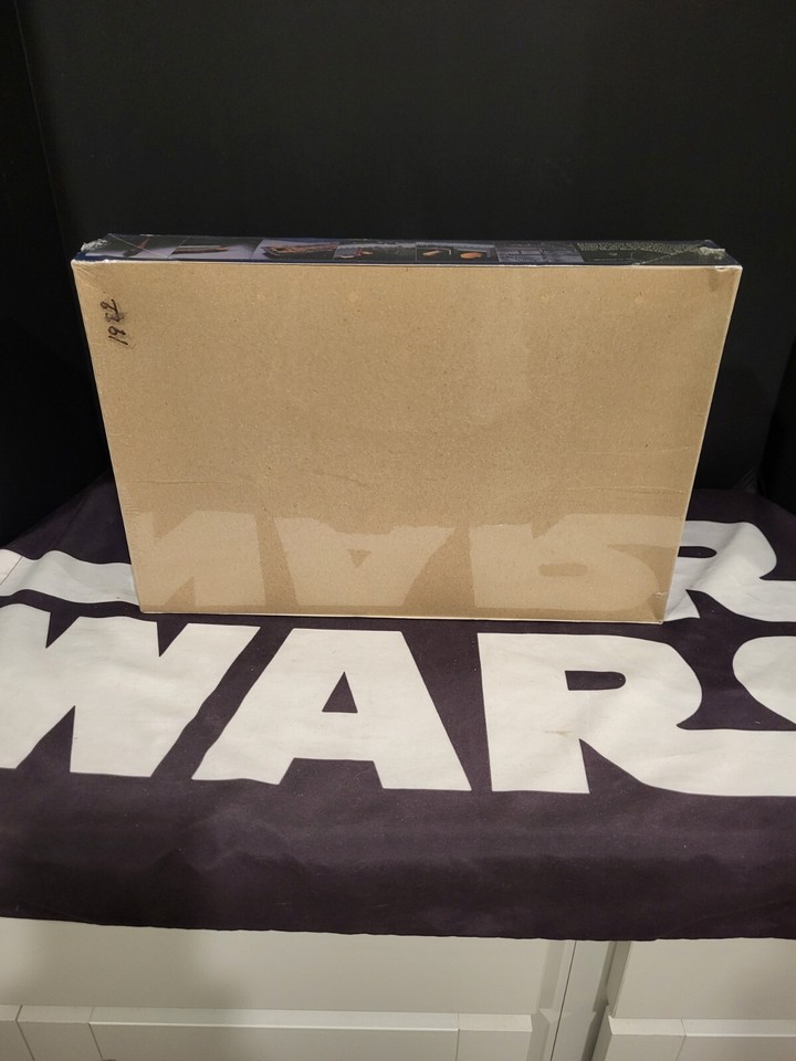 Mercury Capsule Atlas Booster History Makers 1:110 REVELL Model Kit NEW ...