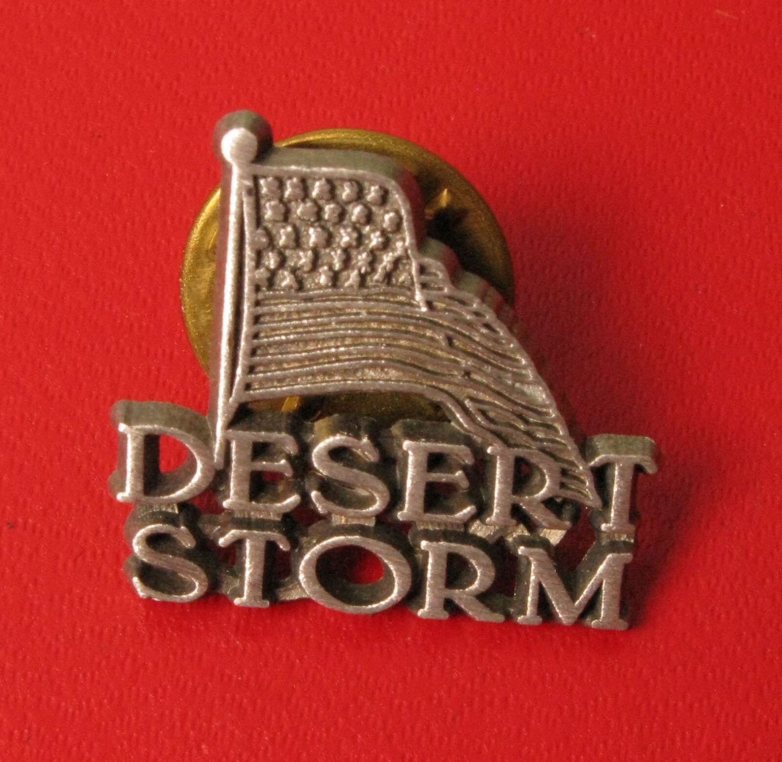 OPERATION DESERT STORM BADGE BROOCH PIN INSIGNIA TIE TACK !! | eBay