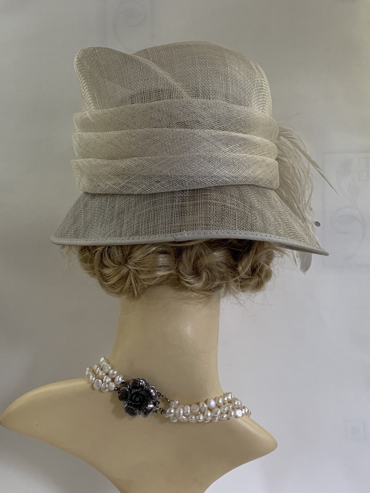 HAT BOX Ivory Sinamay Asymmetrical Hat With Feather Side Plumage ...