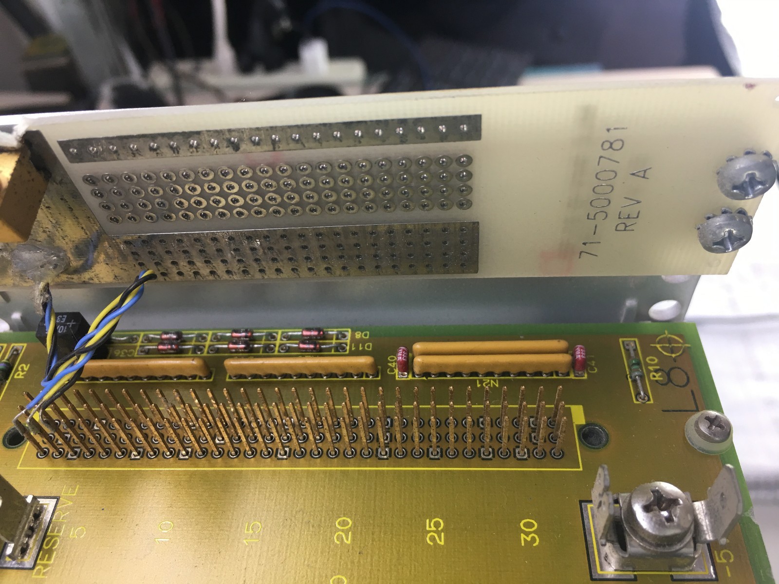 SCHROFF VXI BUS 13 SLOT 23030-076 VXI BUS MAINFRAME 31061-241754 for ...