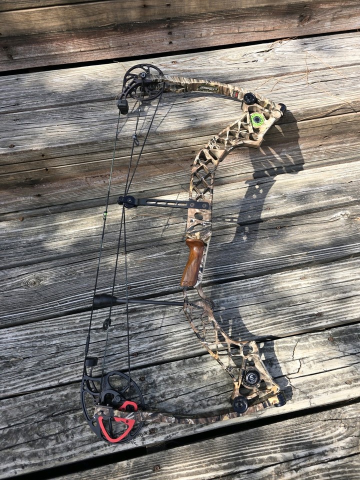 Mathews ZXT 70lbs. 27” Draw Right-Handed Hunting Compound Bow | eBay