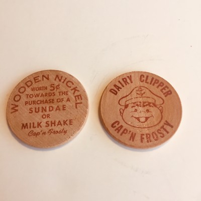 2 VINTAGE ANTIQUE CAPN FROSTY ICE CREAM DAIRY CLIPPER Wooden Nickel | eBay