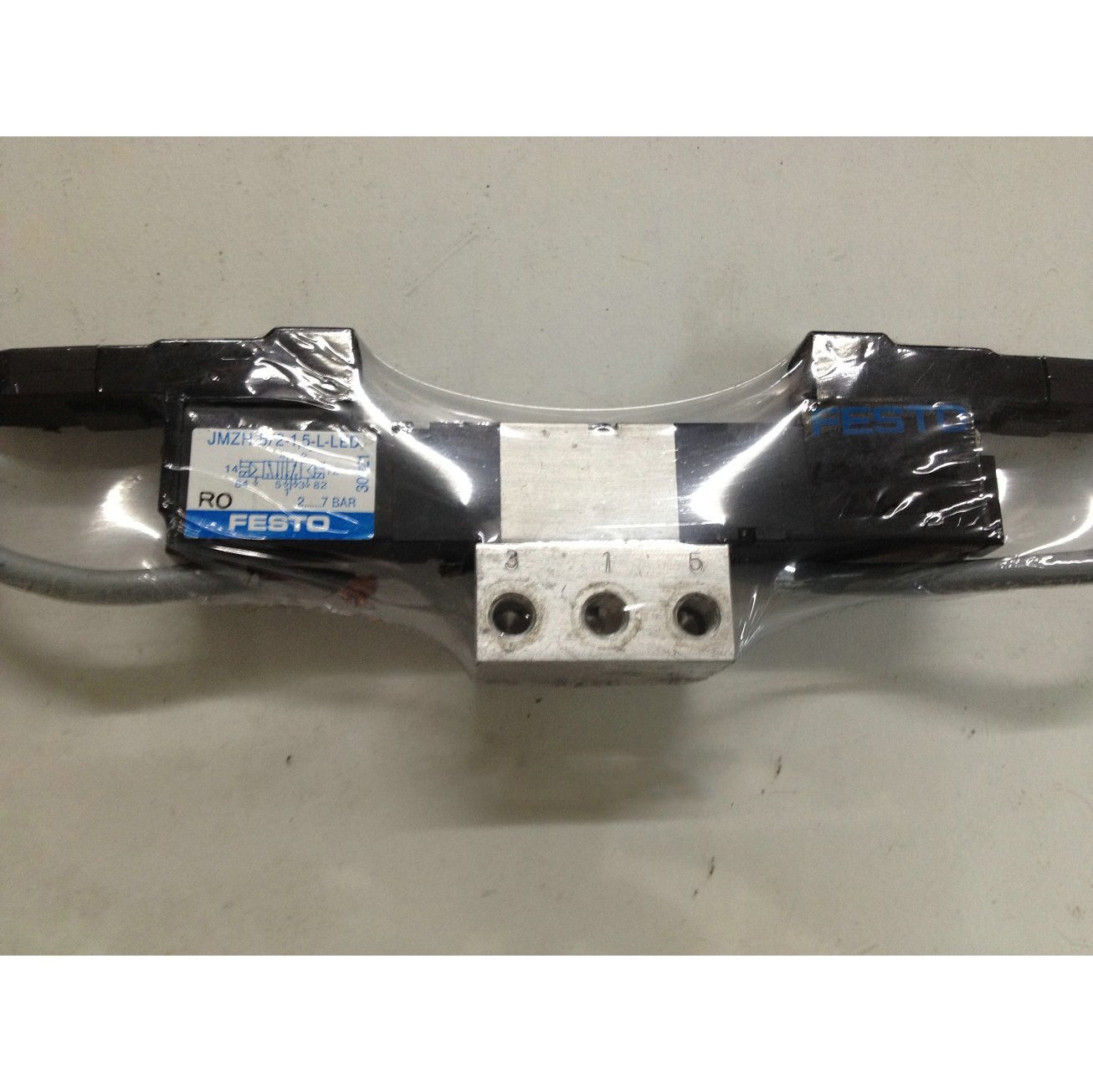Brand New Festo JMZH-5/2-1,5-L-LED 30221 Solenoid Valve Quality ...