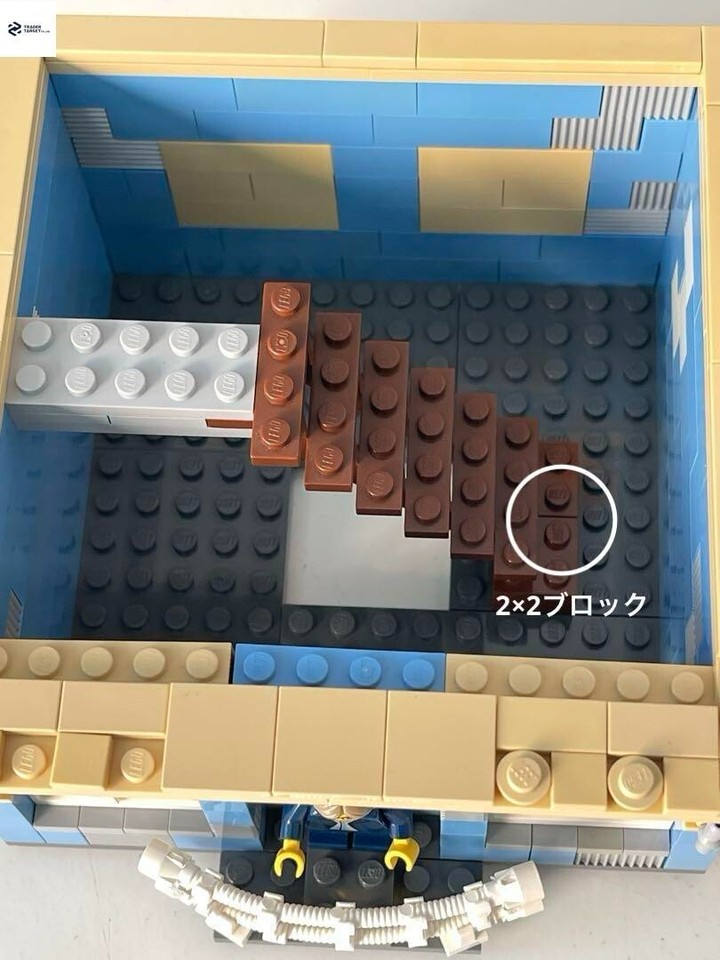 LEGO Creator Expert Modular Buildings Market Street 10190 In 2007 Used ...