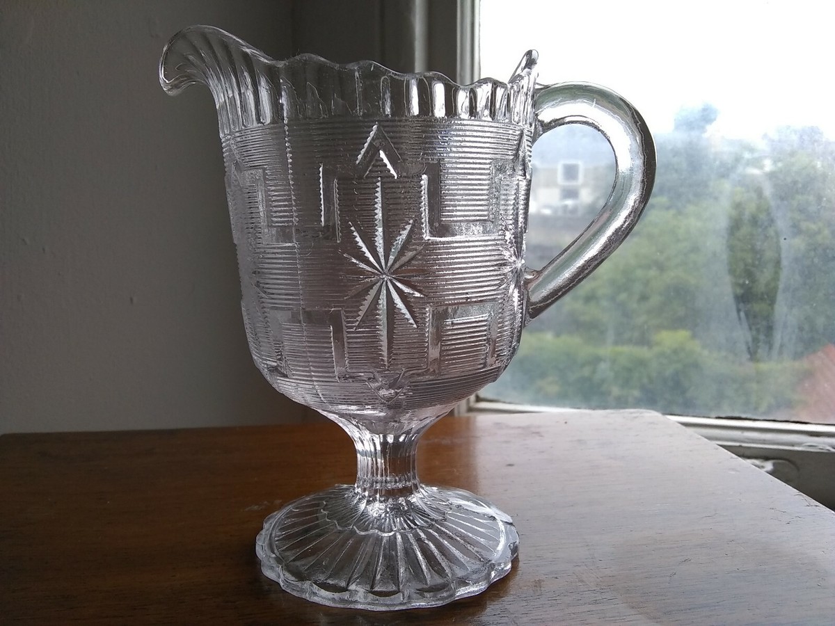 Antique Glass Makers Marks Auction Lot On WVA Whisky Auctions
