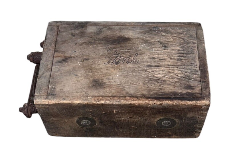 Antique Ford Model T Ignition Coil Battery Box Wood Dove-Tailed with ...