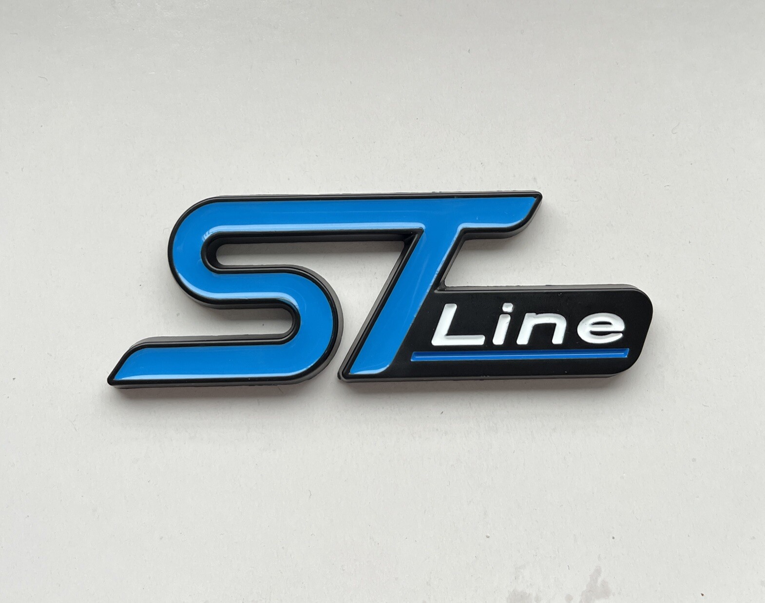 ST Line Badge Metal Emblem for Ford Fiesta Focus Edition Puma Gloss ...