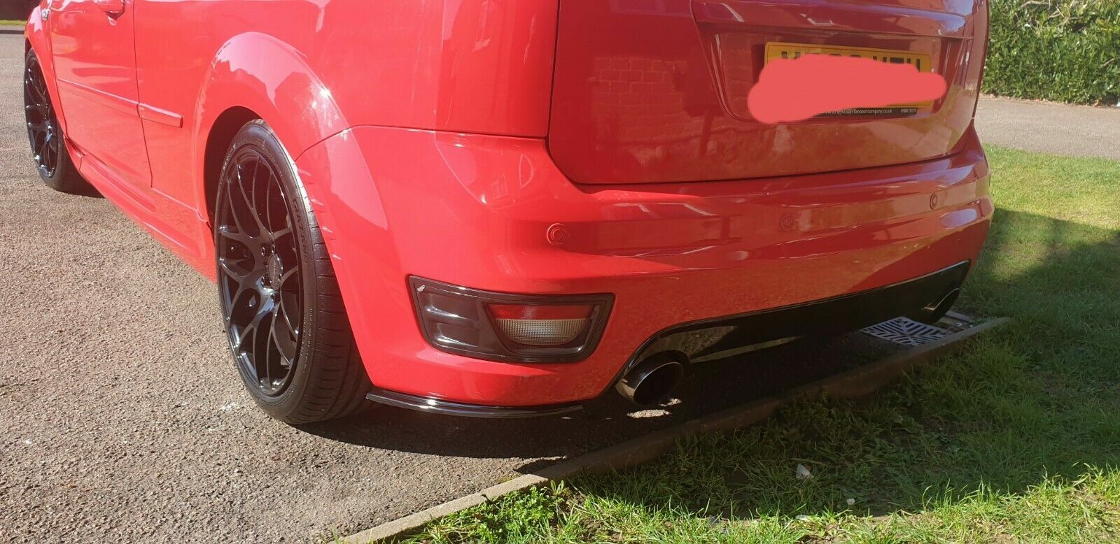 Ford Focus MK2 ST rear bumper corner spoilers - splitters + fixings ...