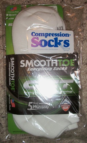 SMOOTHTOE Low Cut Compression Socks White Medium Padded Sole Energizing ...