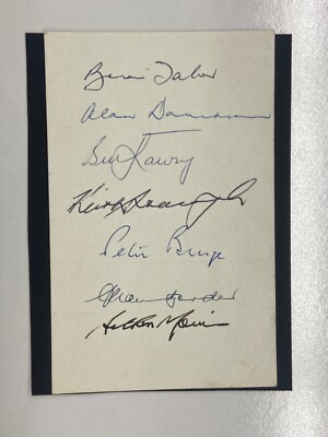 Collection Of Australian Cricketer Signatures, Alan Border, Bill Lawry ...