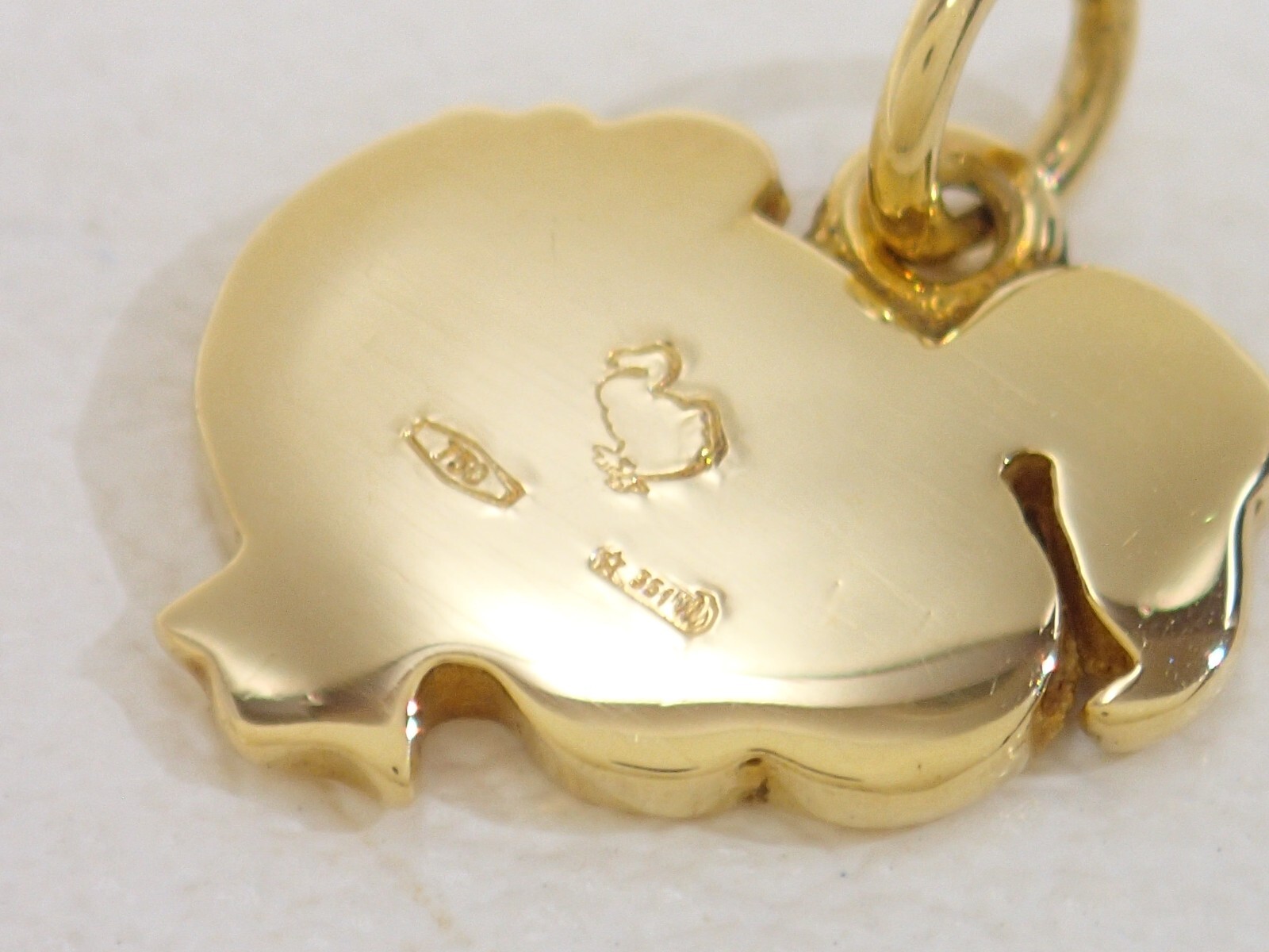 Pomellato 18k yellow gold Dodo charm/pendant - Gem
