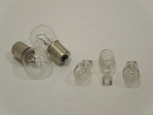 VW Sharan 7N Ensemble de cinq ampoules de feu arrière TTRS 8J N0177322 ...