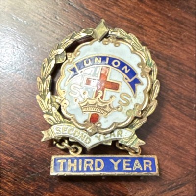 Union Religious Pinback Badge Little Sister Second Year Third Year ...
