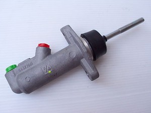 LAND ROVER SERIES 2A & 3 BRAKE MASTER CYLINDER 88" - NEW CYLINDER ...