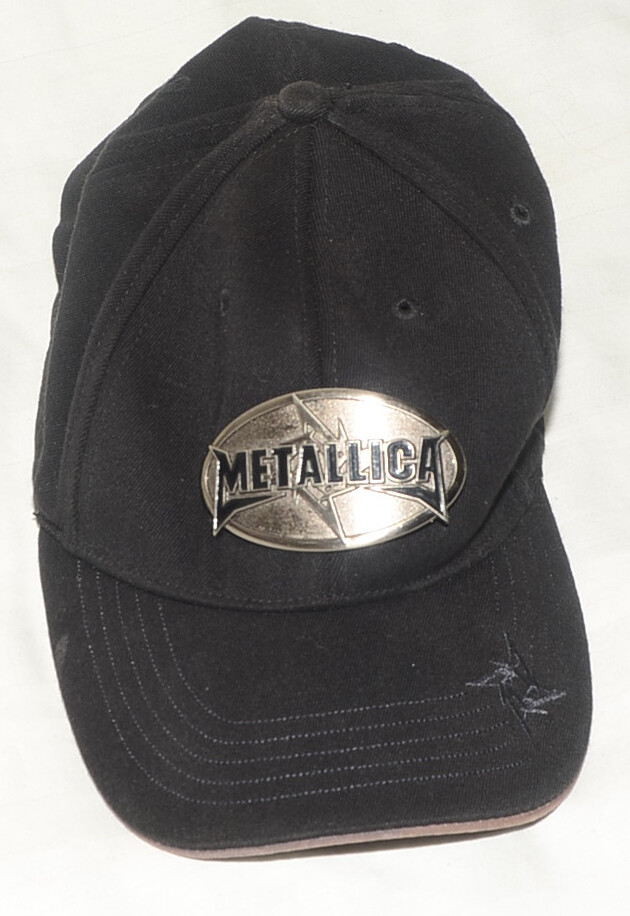 Metallica Metal Buckle Logo Hat Black Flexfit One Size - Gem