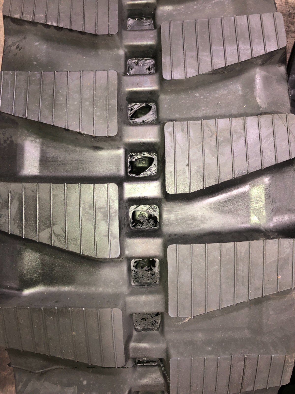 (2-Tracks) John Deere Rubber Track 27D 26G 300x52.5N80 300x52.5x80 ...