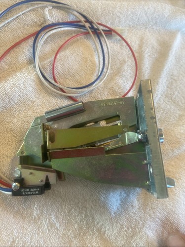 Maytag W10133242 Greenwald 41-1178 Washer / Dryer Coin Drop Acceptor ...