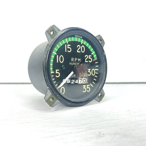 Vintage 1973 Airplane RPM HOURS Indicator Gauge Instrument 0-35 Hundred ...