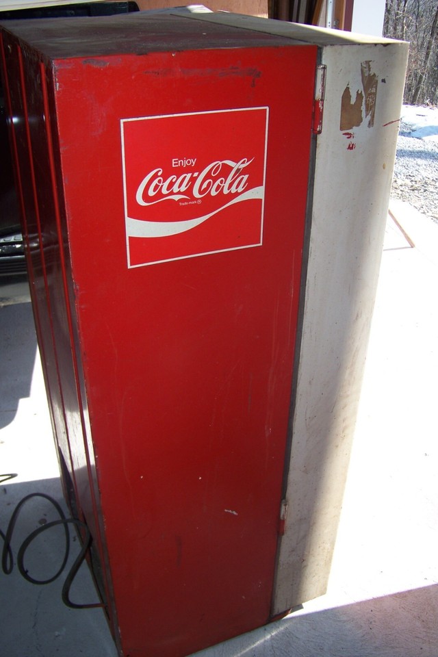 Vintage Coca-Cola Machine 1960s Vendo HA-56C Can machine. | eBay