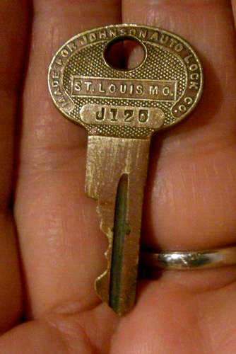 Vintage Antique 1920s Original Johnson Auto Lock Co Spare Tire Cable ...