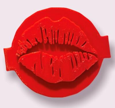 LIPS LIPSTICK KISS Valentines Day Fondant Icing Cupcake Cookie Embosser ...
