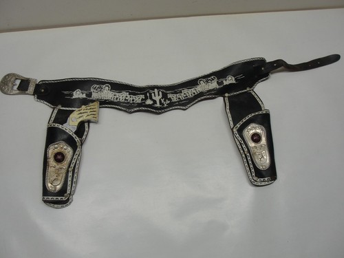 VINTAGE COWBOY WESTERN GUN HOLSTER BELT W/ STALLION 250 KIDS TOY CAP ...