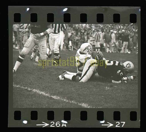 1970 SD Chargers @ Oakland Raiders - RB #22 Dickie Post - Vtg Football ...