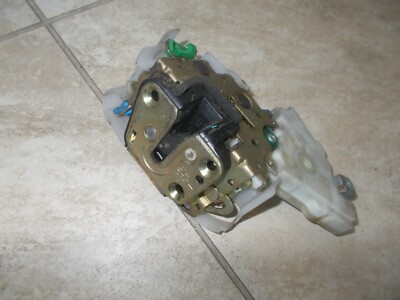 Subaru Impreza Drivers Side Front Door Latch 05 06 07 Stock Used OEM LH | eBay