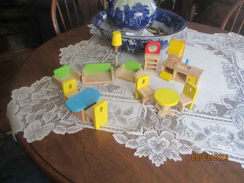 Vintage CREATIVE PLAYTHINGS ? DOLLHOUSE FURNITURE - Wood Furniture | eBay