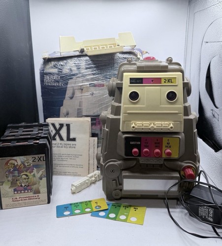 VINTAGE 1978 TYPE 2 MEGO TOY 2-XL TALKING ROBOT WITH 8 TRACK TAPE ...