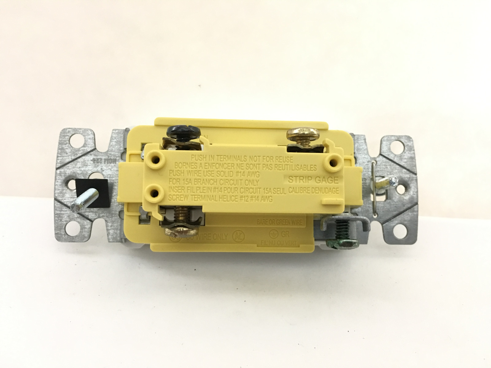 Hubbell RSD315W Rocker Switch, Three-Way, Grounding, White | eBay