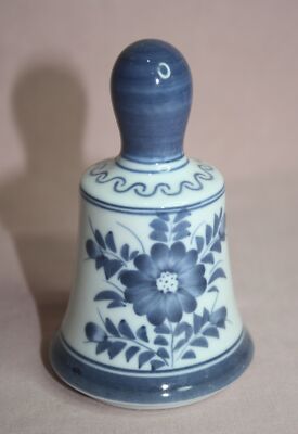 COLLECTIBLE CERAMIC ART BELL BLUE DELPH BELL | eBay