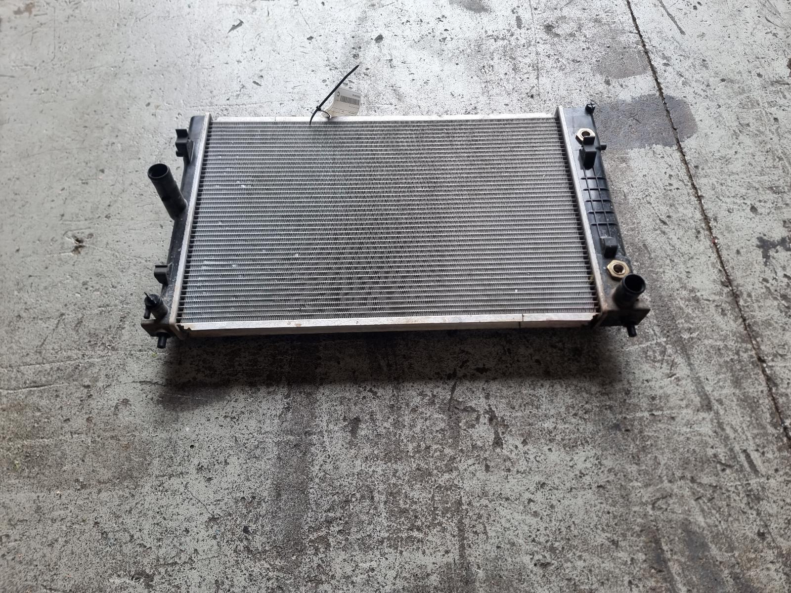 HOLDEN COMMODORE RADIATOR AUTO, V6, VZ, 08/04-09/07 04 05 06 07 | eBay
