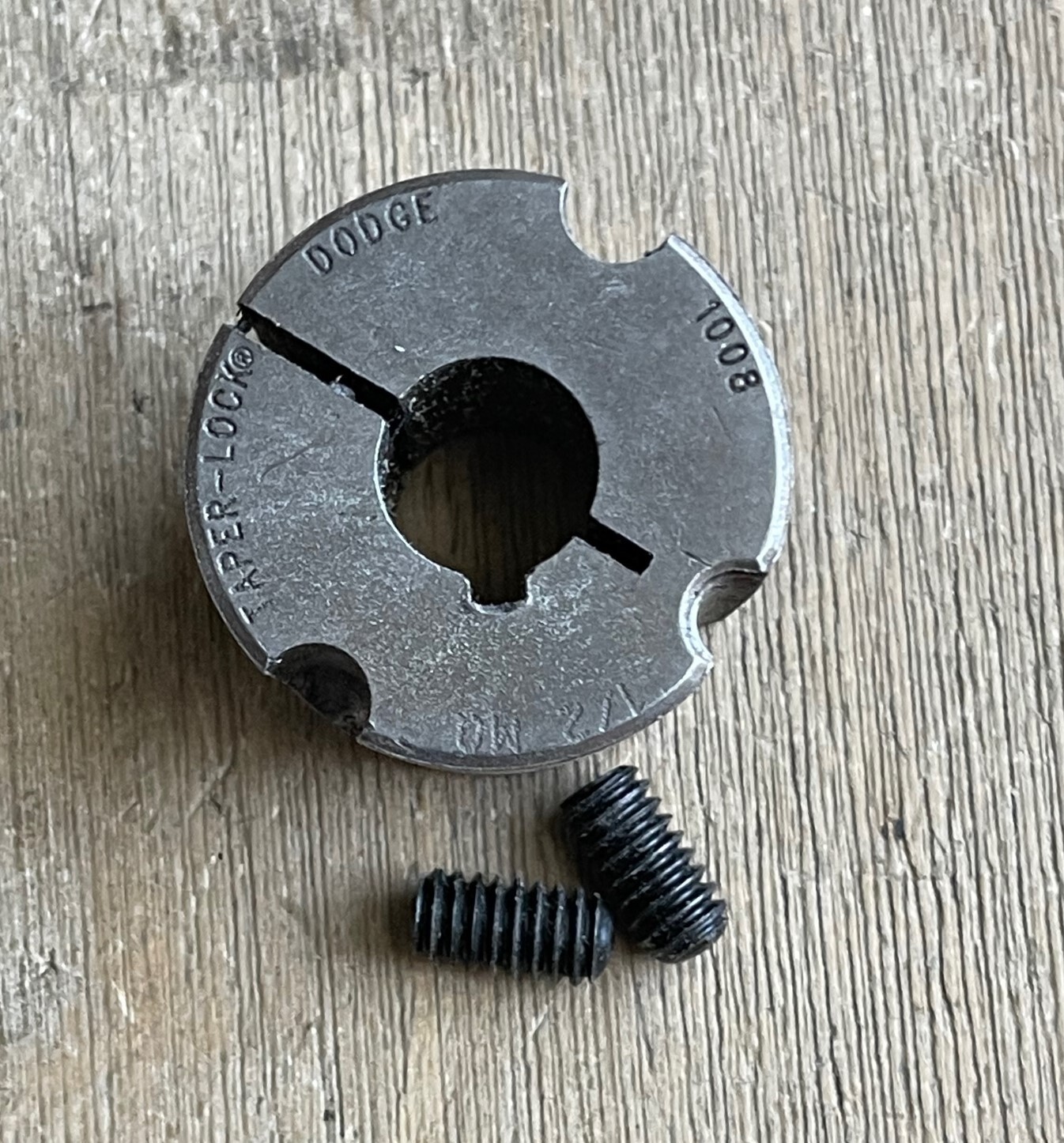 BALDOR DODGE 1008 X 1/2 TAPER-LOCK BUSHING WITH KEYWAY 119176 NEW IN ...