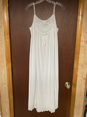 Vintage Miss Elaine Intimates Polyester Cotton White Nightgown Lingerie ...