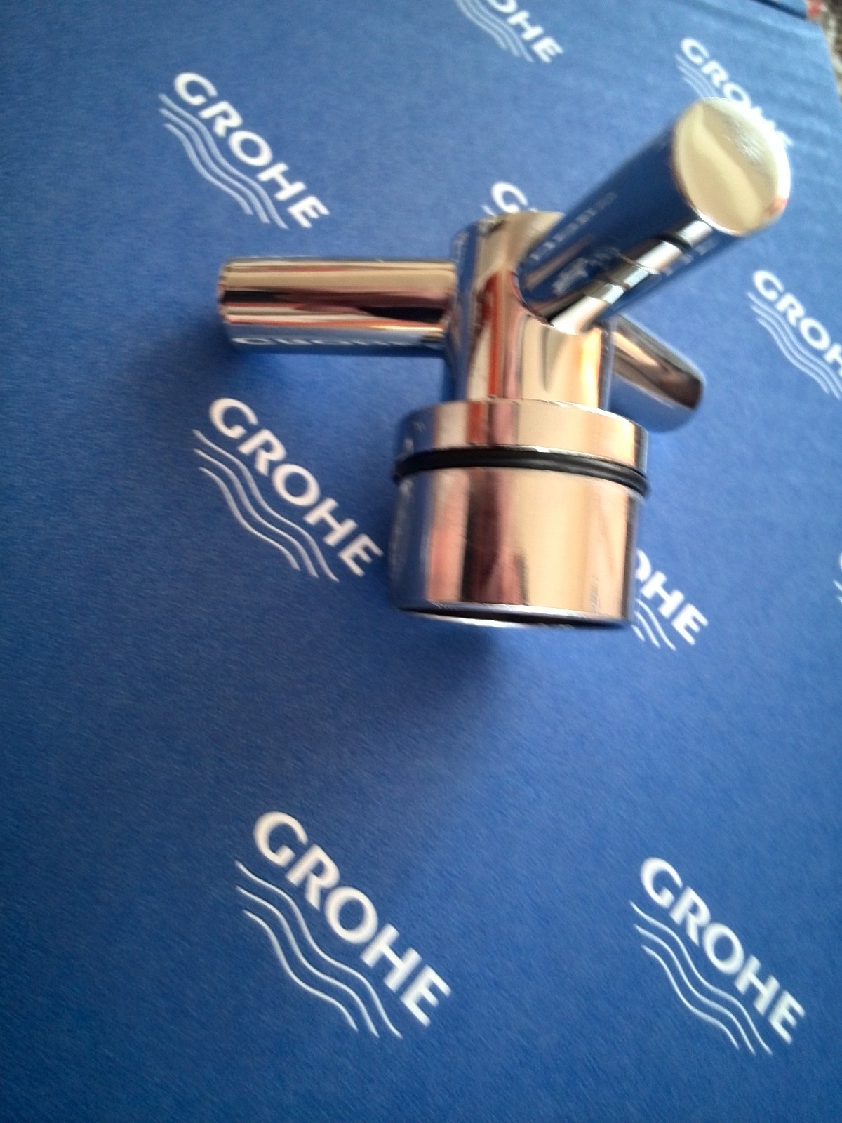 Grohe Atrio Ypsilon Griff mit Befestigung Ersatzteil chrom Art. Nr ...