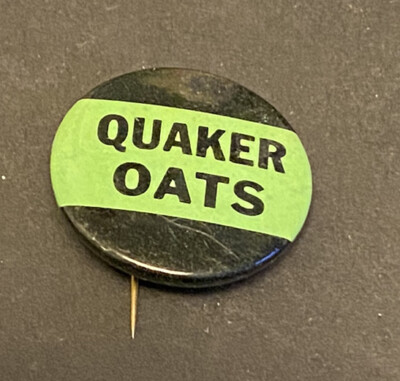 VINTAGE QUAKER OATS PIN BACK BUTTON BADGE OATMEAL BREAKFAST CEREAL 1960 ...