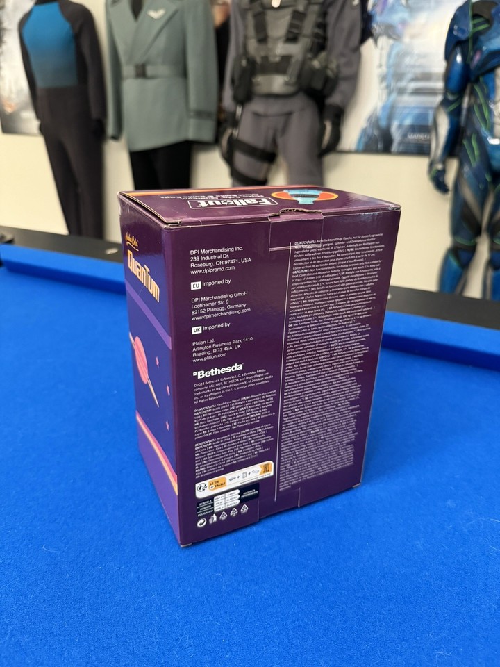 Bethesda Fallout Nuka Cola Quantum Glass Rocket Bottle + Caps Replica ...