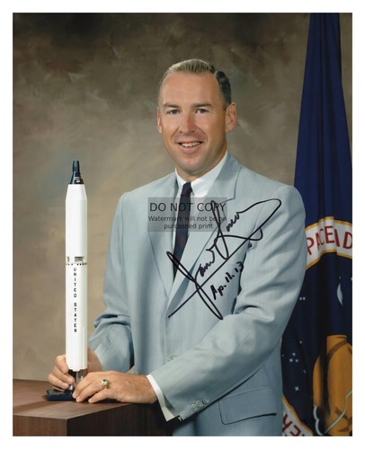 JIM LOVELL ASTRONAUT APOLLO 13 AUTOGRAPHED PORTRAIT 8X10 NASA PHOTO ...