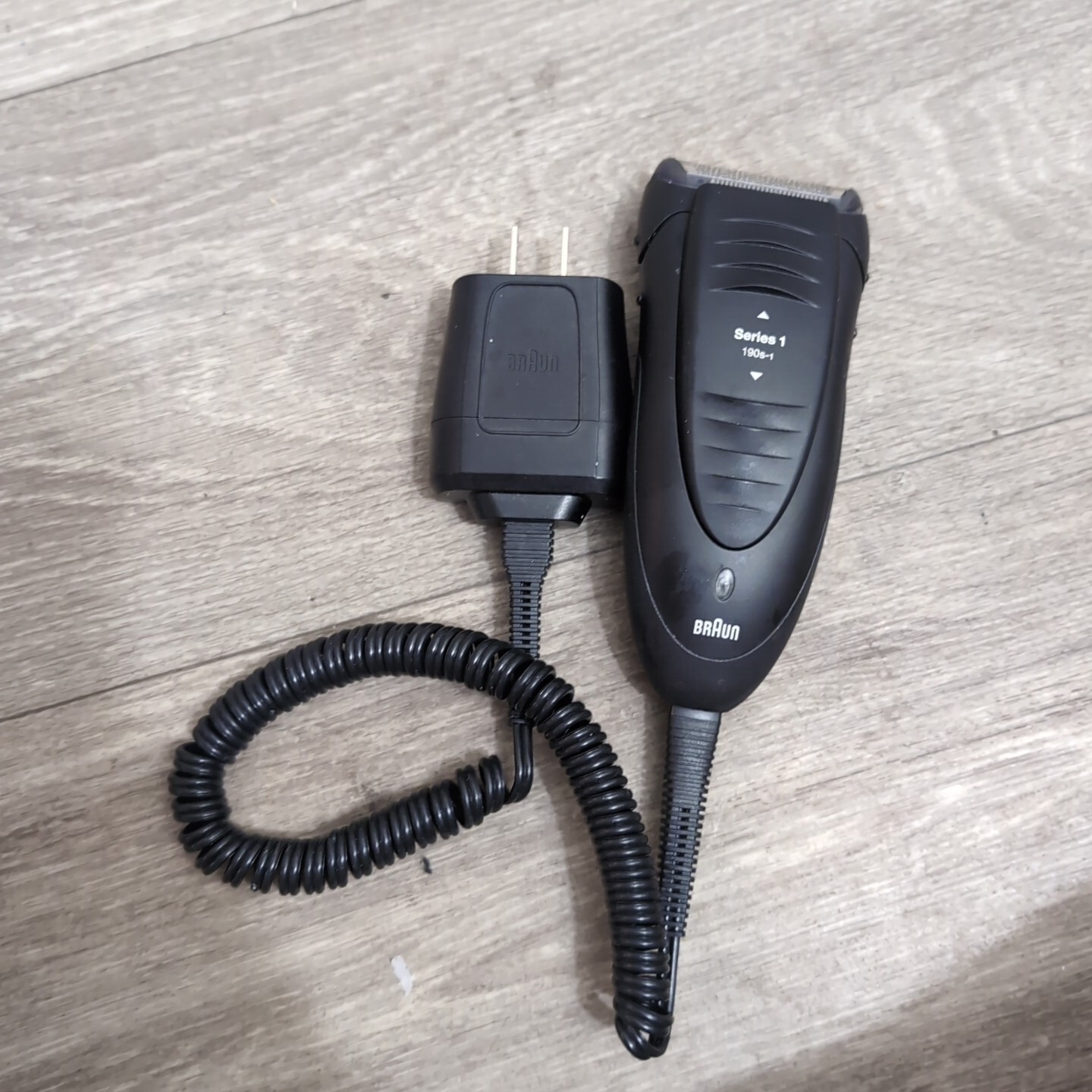 Braun Series 1 190s-1 Men's Black Cordless Handheld Rechargeable ...