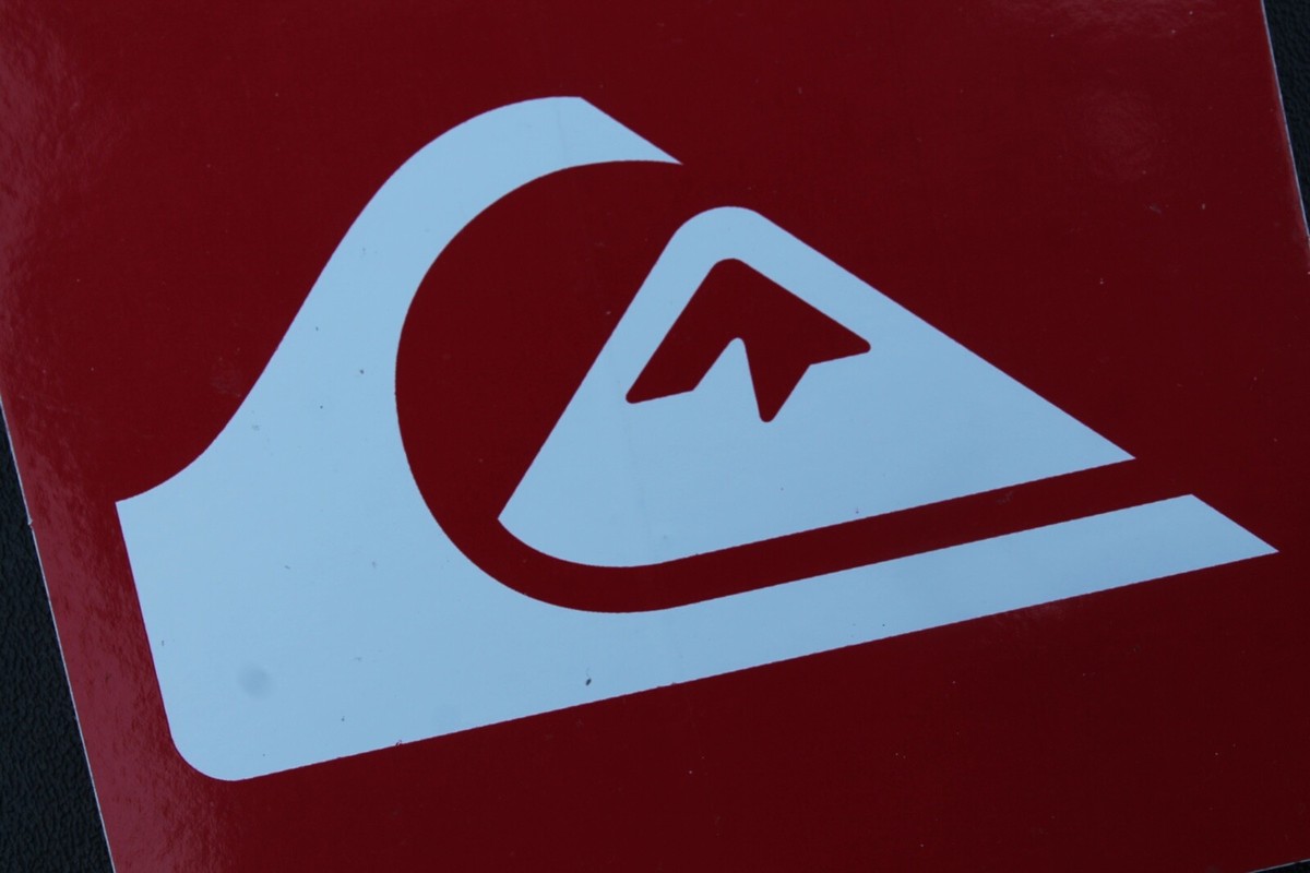 Quiksilver Red Logo Quiksilver Apog Heritage HD Hoodie Red (tarmac)