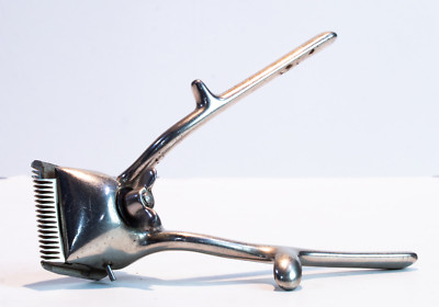 Vintage Small Metal Hair Cutting Clippers Manual Hand-Held Operational ...