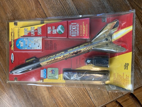 NOS ESTES SNAPSHOT Flying Model Rocket Camera photos 500 ft Film Launch ...