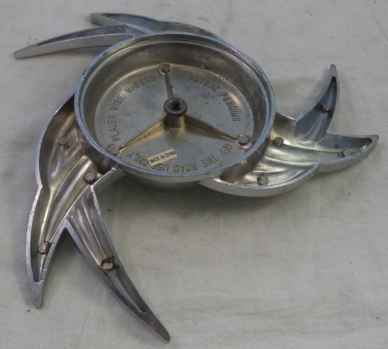 Player / LA Wire / Luxor Wire Wheel Wheels Chrome Custom Wheel Center ...