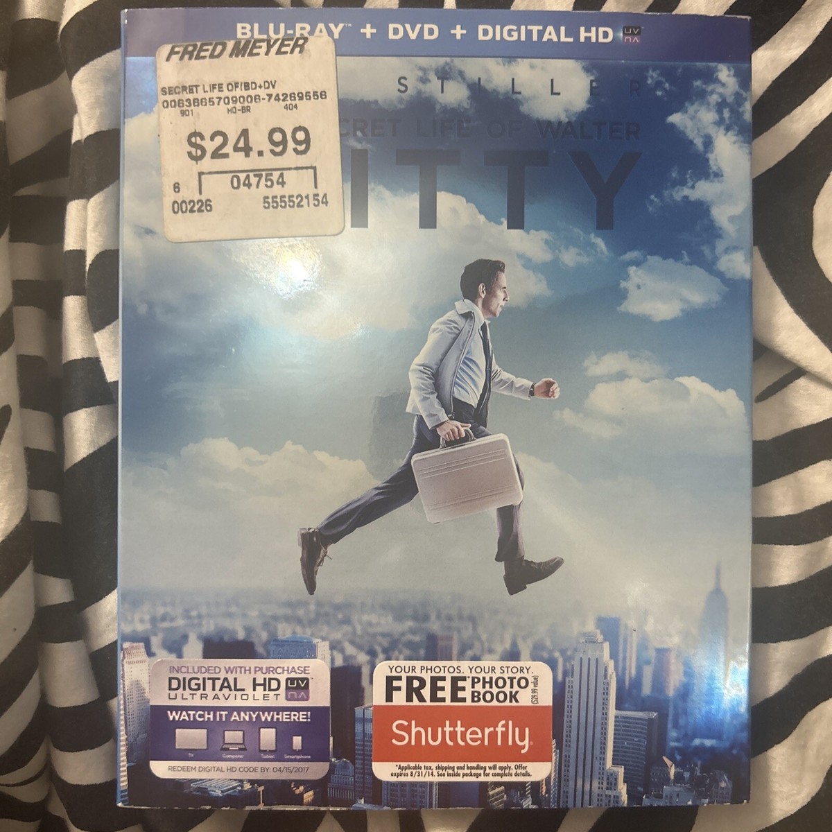The Secret Life Of Walter Mitty Blu Ray Cover Secret Life Of Walter