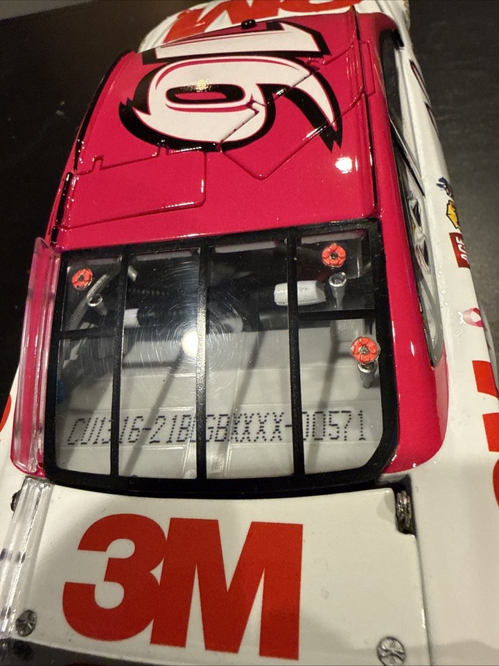 Greg Biffle Autographed 2013 #16 3M Pink 1/24 Ford Fusion 1/592 | eBay