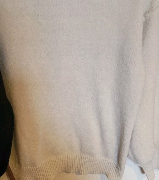 Bibi Small Color Block Camel Ivory Brown Longsleeved Sweater Crew Neck ...
